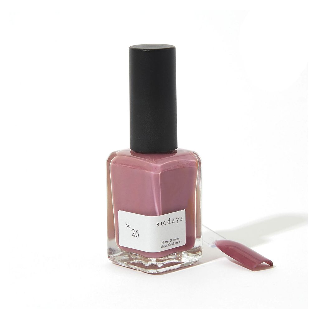 We Found the 15 Chicest Mauve Nail Colors in Existence | Who What Wear