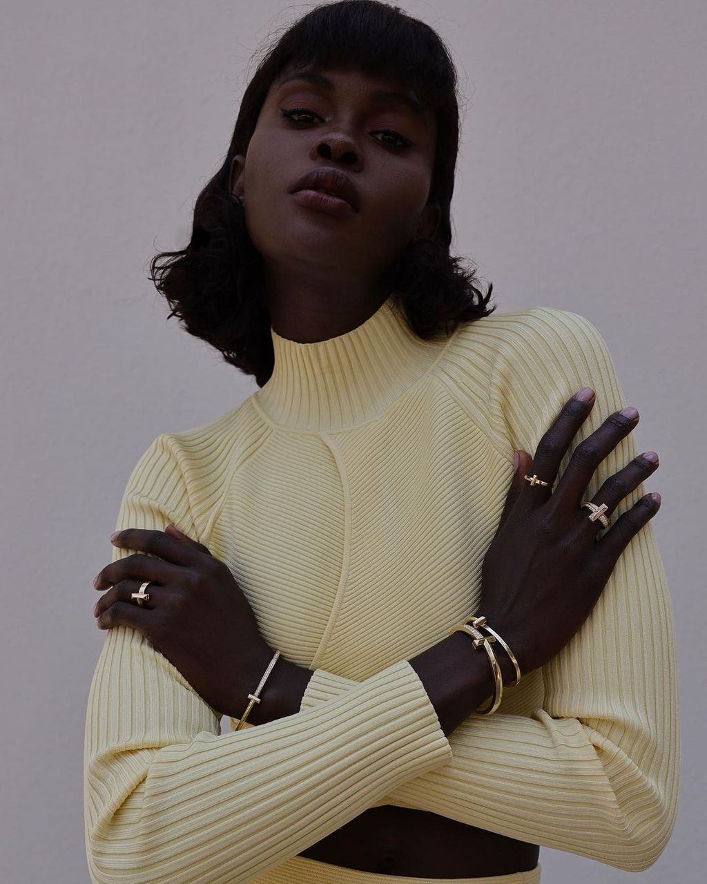 How the Tiffany T Bangle Became the Ultimate Status Symbol | Who What Wear