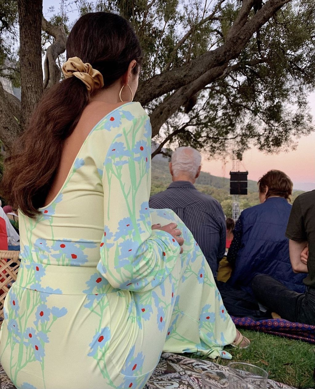 The 22 Best Easy Hairstyles to Try Right Now | Who What Wear