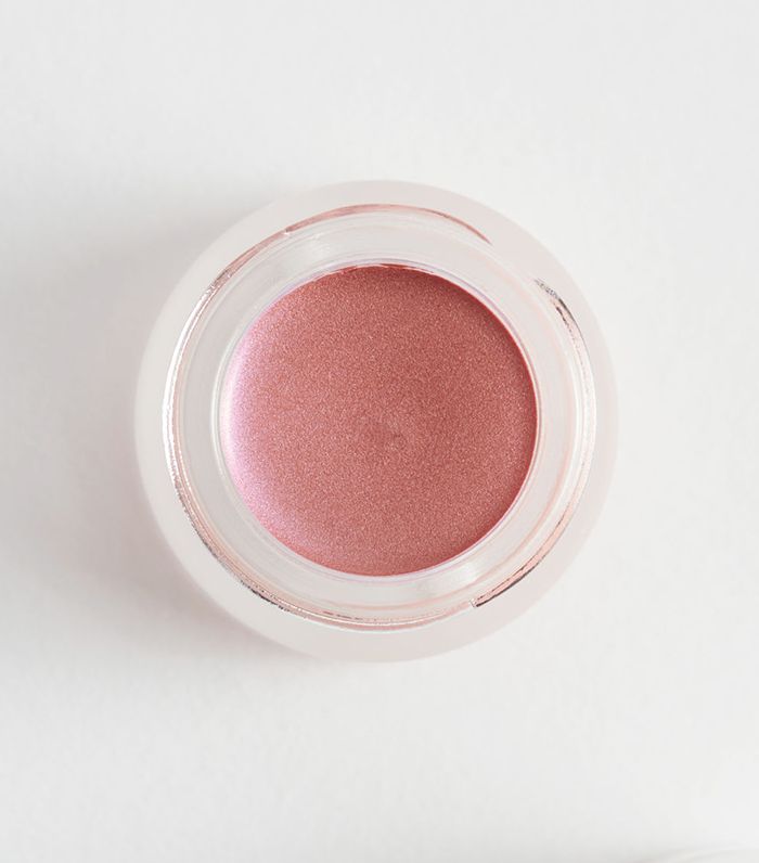 The 16 Best Cream Makeup Products for a Super-Glowy Look | Who What Wear