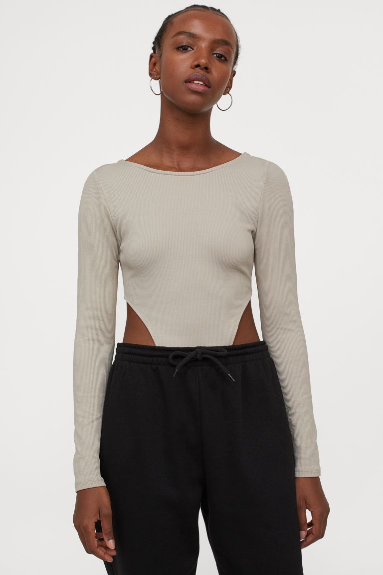 The Cut-Out Microtrend Is Spring's Next Big Thing | Who What Wear