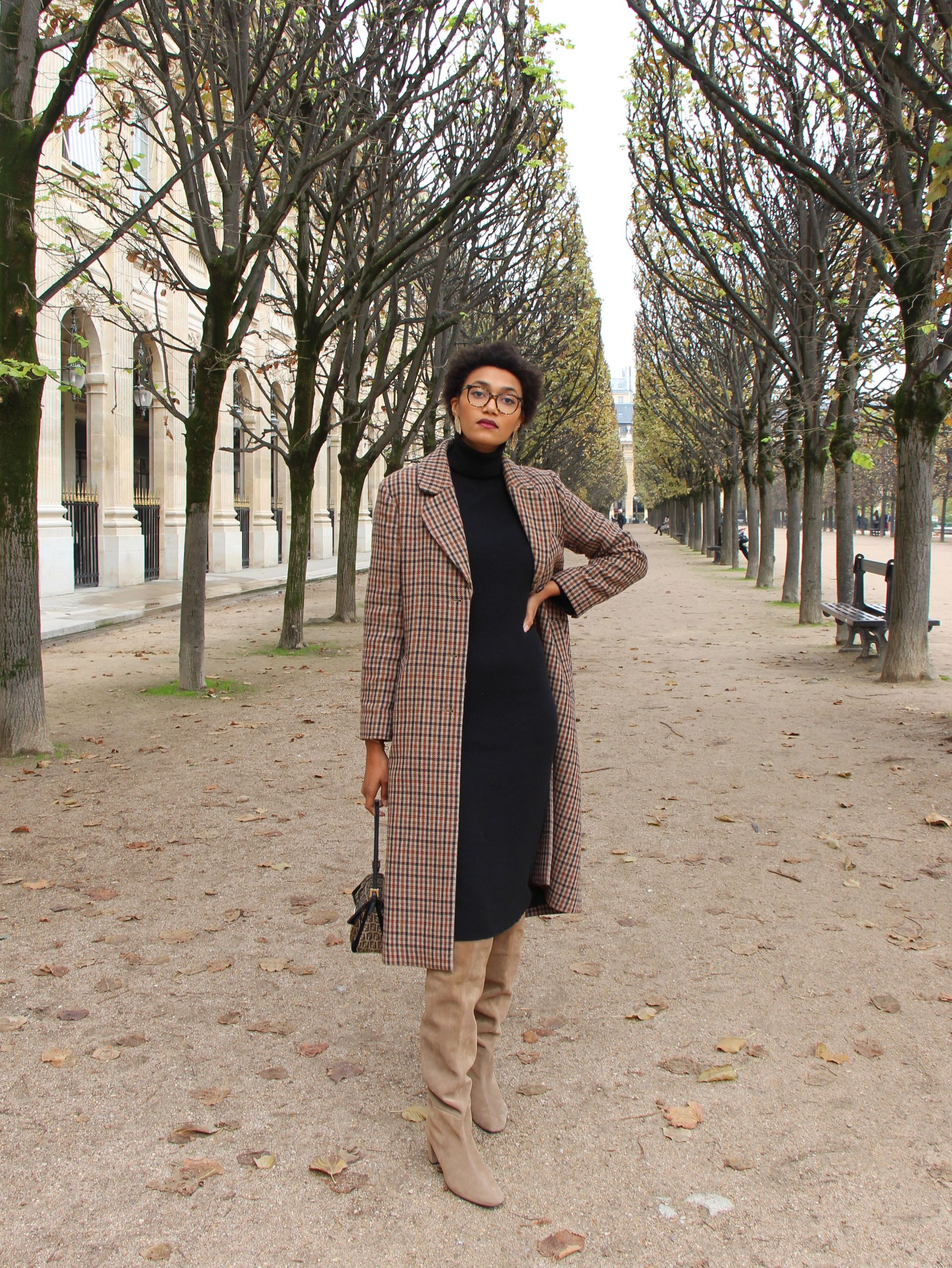 5 French Outfit Formulas That Are Simple and Chic | Who What Wear