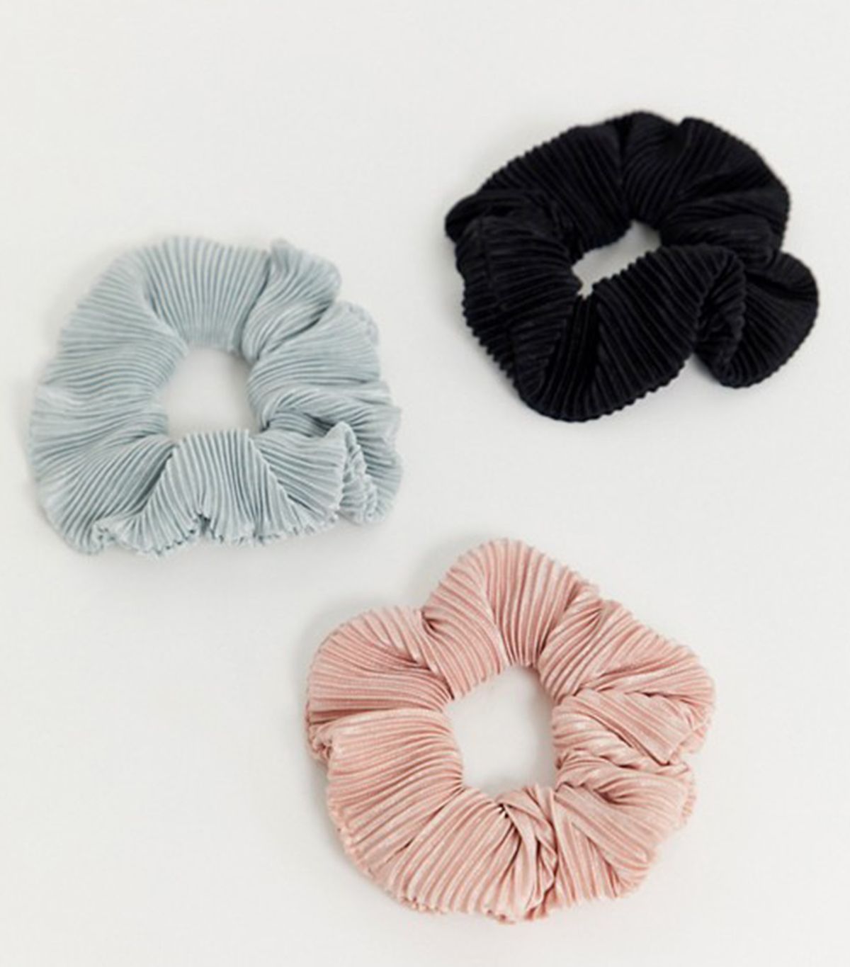 Plissé Fabric Makes Any Item Ten Times More Stunning | Who What Wear