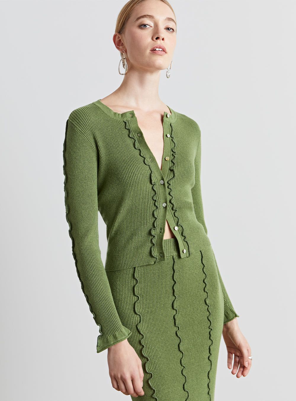 The 29 Best Spring Cardigans We'll Be Wearing All Season | Who What Wear