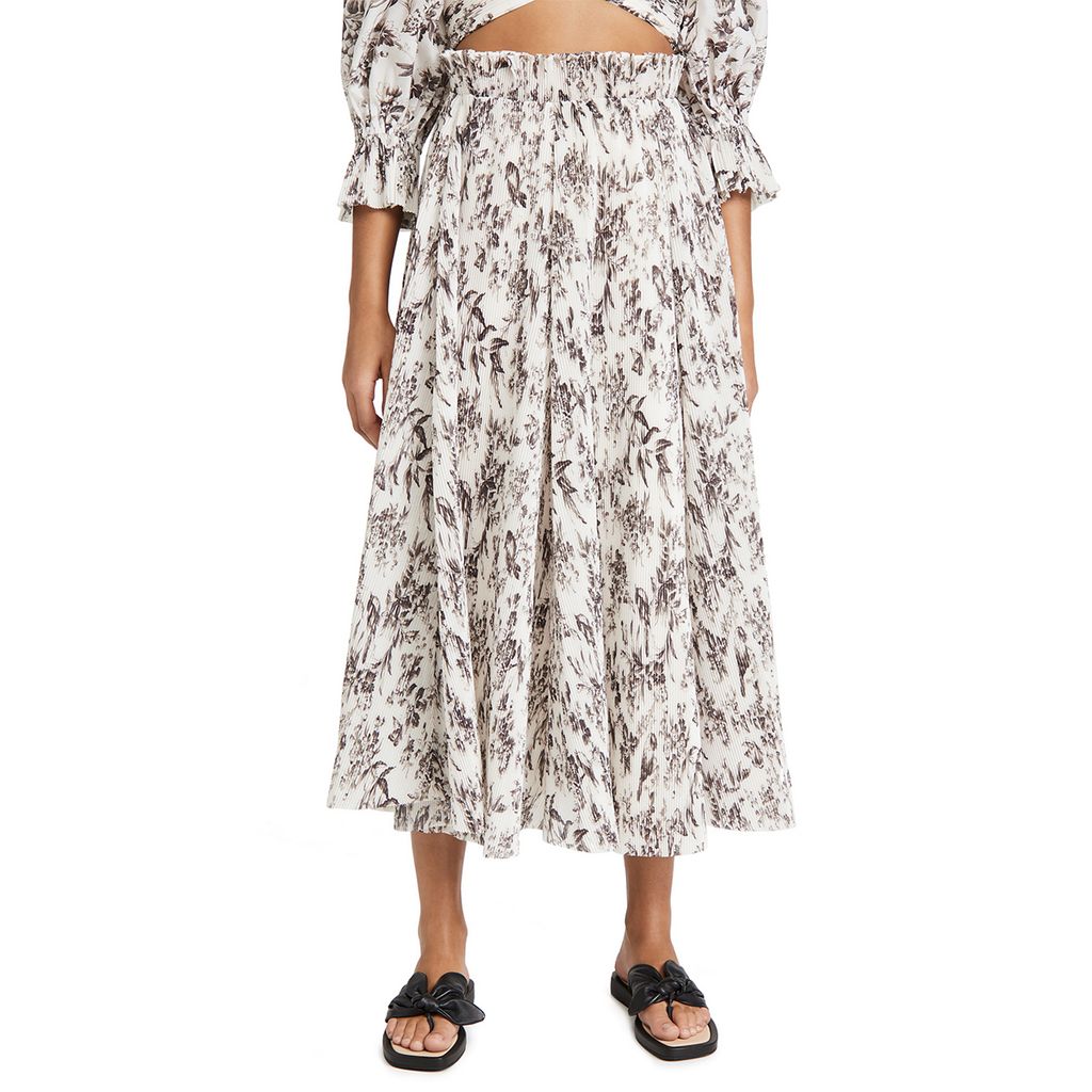 These Are the 9 Prettiest Trends of Spring 2021 | Who What Wear