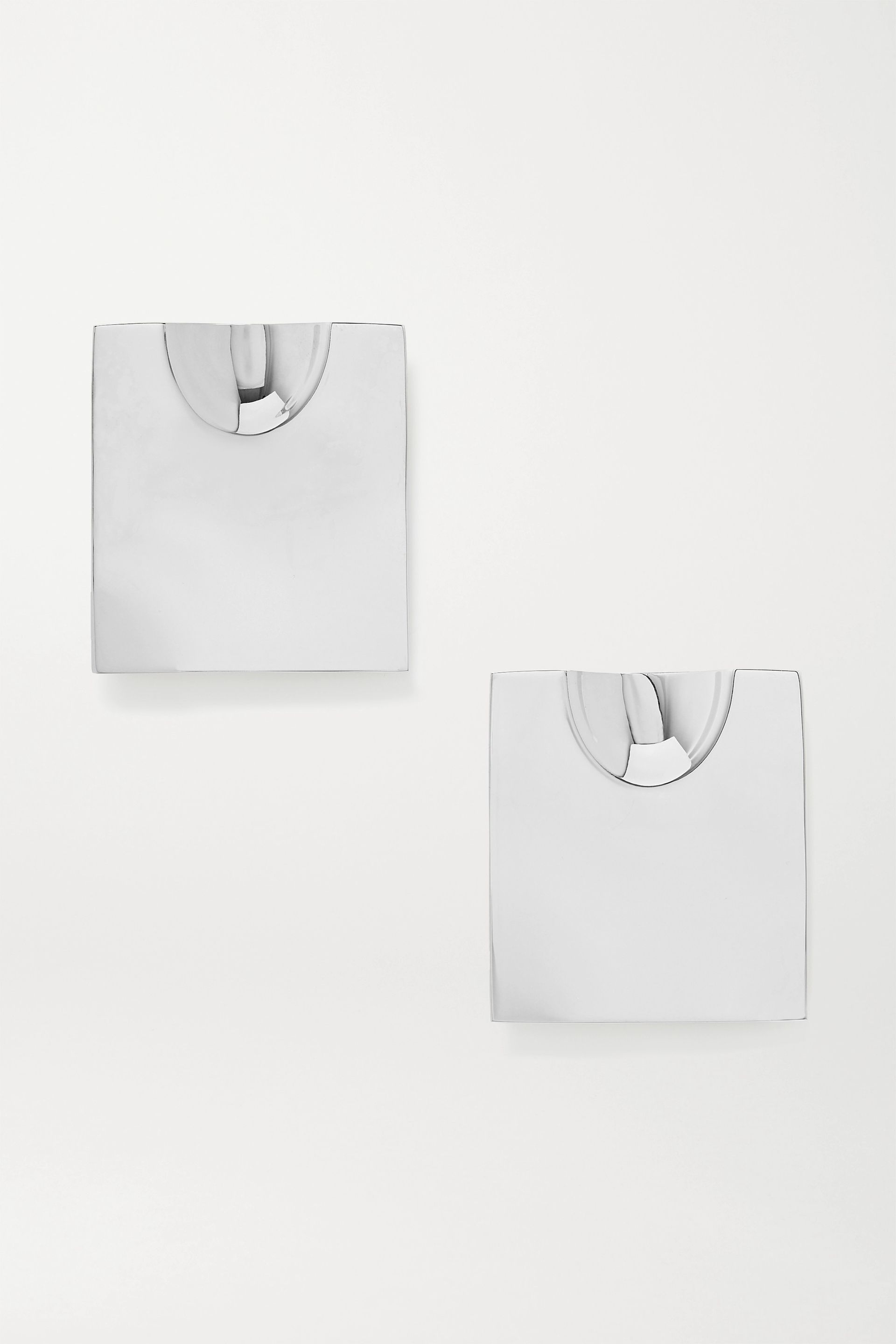 The Next Viral French Jewelry Trend Is Here Via Jacquemus | Who What Wear