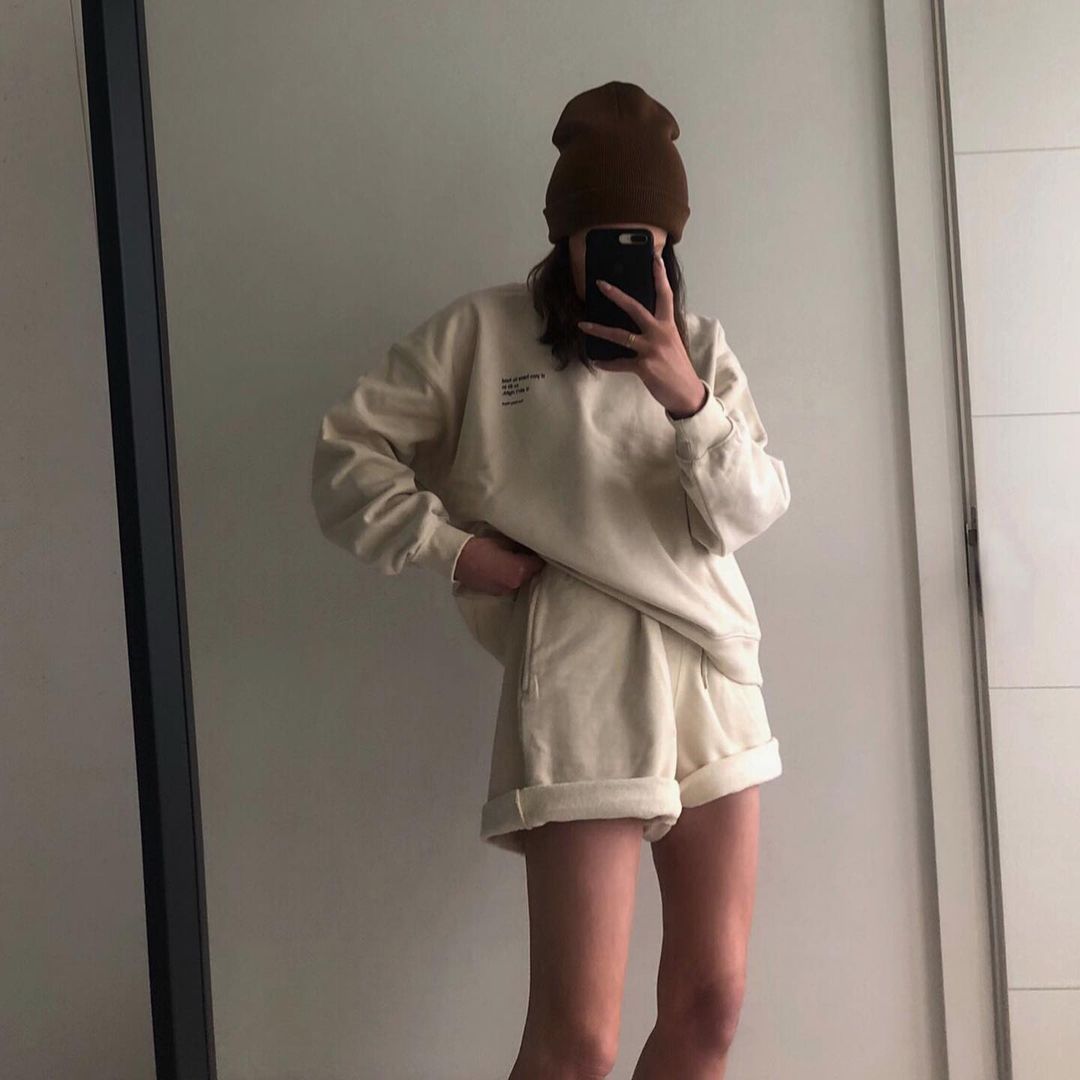 The 25 Best Sweatsuits for Women That Are So Chic | Who What Wear