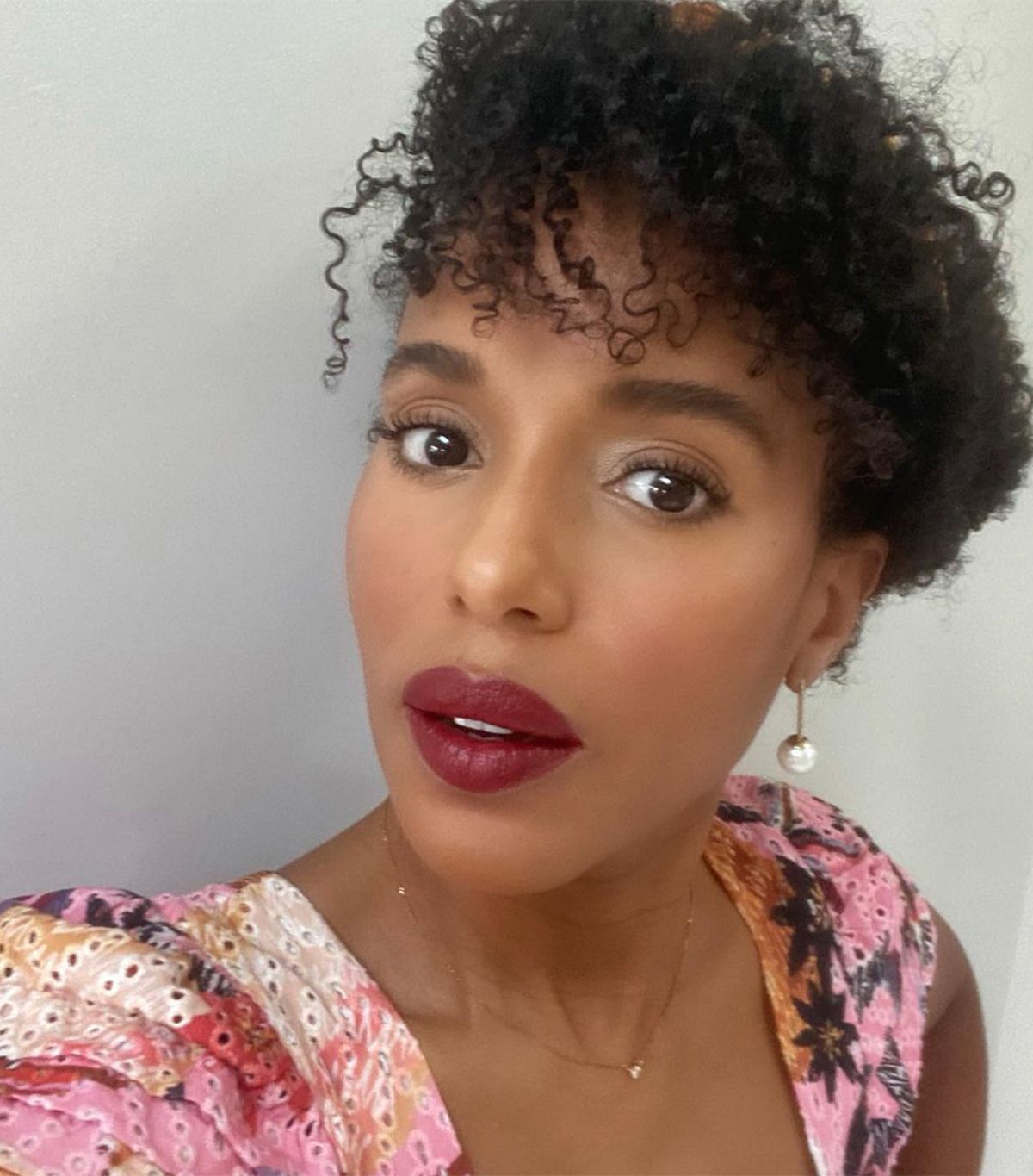 25 Examples That Prove Side Bangs Are Still Cool | Who What Wear