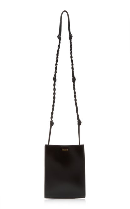 We Can't Stop Talking About the 2D Bag Trend | Who What Wear