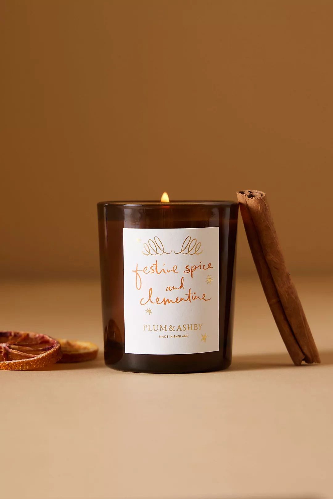 The 15 Best Cheap Candles That Look and Smell So Good | Who What Wear
