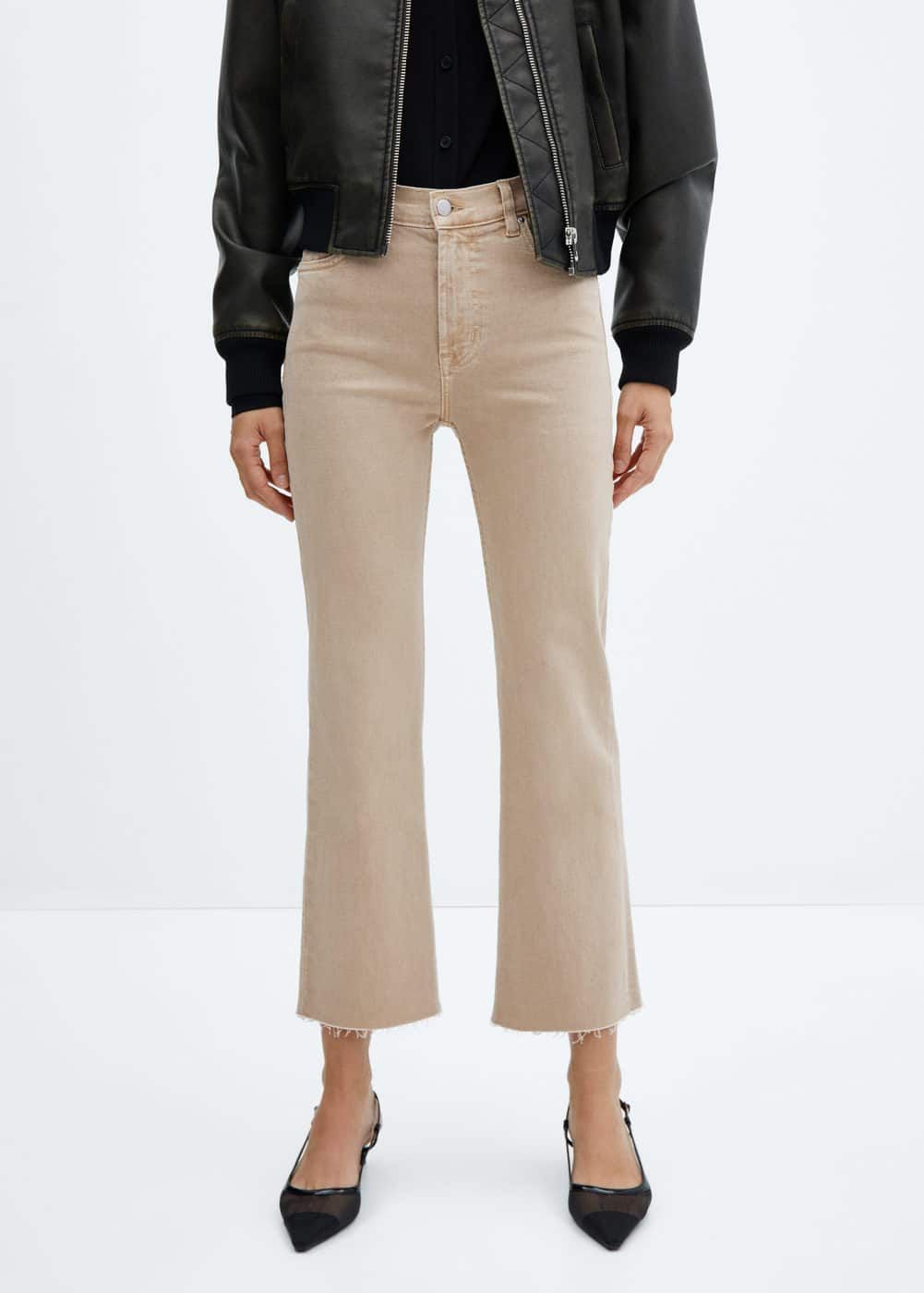 The 18 Best Flared Jeans for Petite Women | Who What Wear