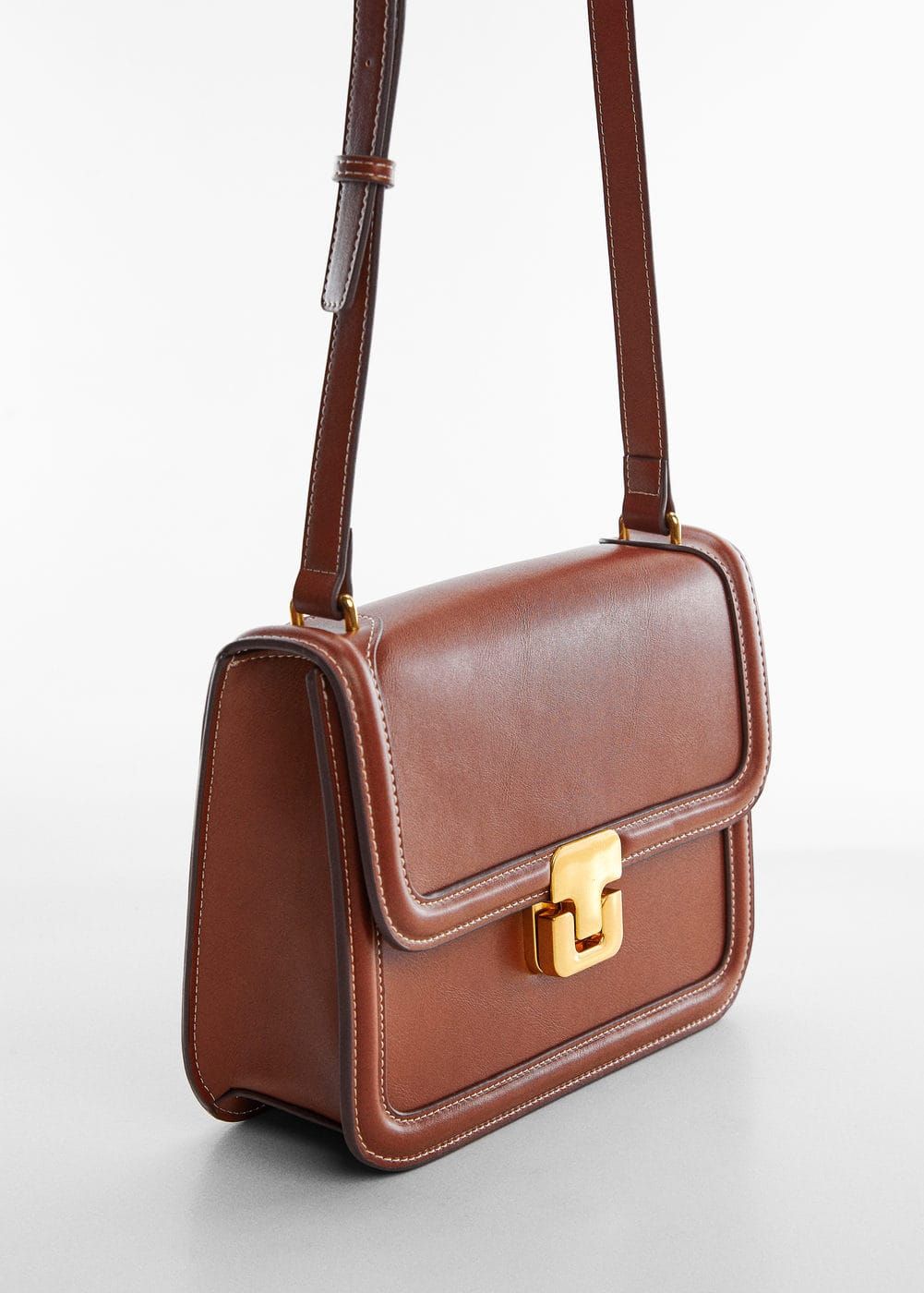6 Affordable Purse Brands That Straight Up Look Like Luxury | Who What Wear
