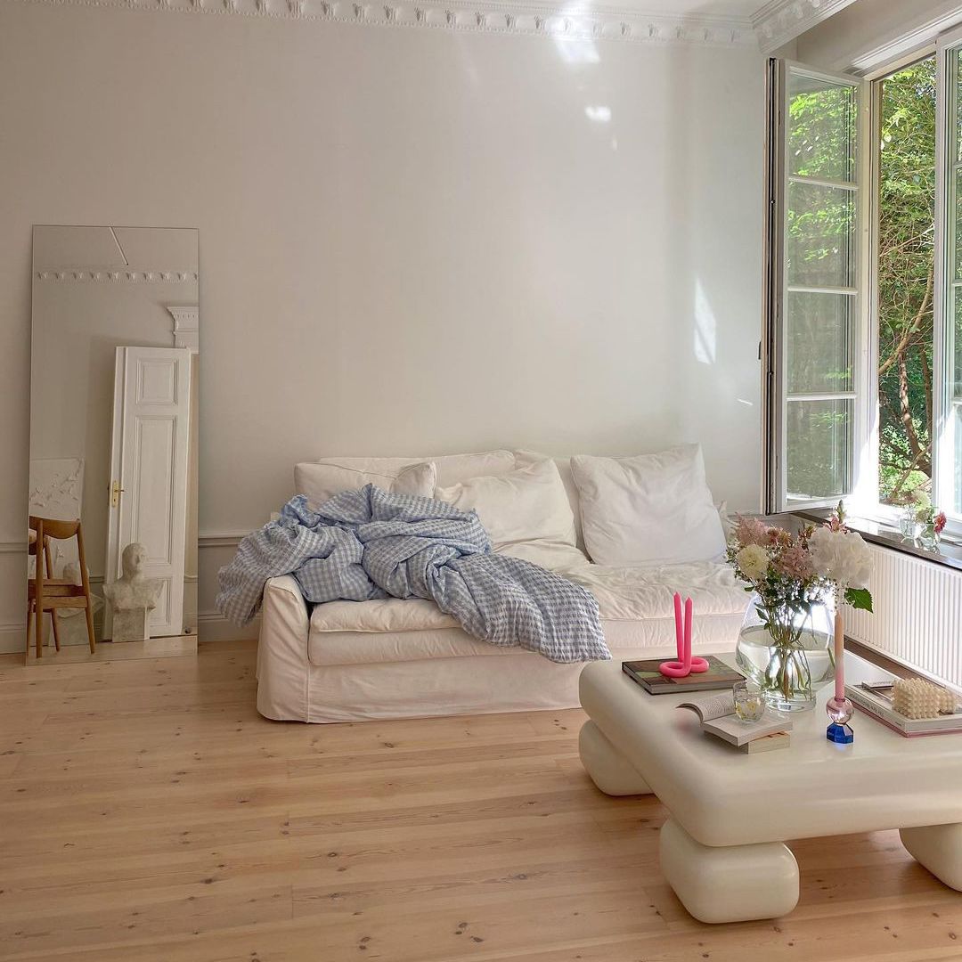 The Ultimate Fashion Girl Home Décor Starter Pack | Who What Wear