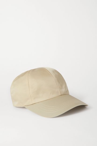 How to Wear a Baseball Cap Like a Stylish Grown-Up | Who What Wear