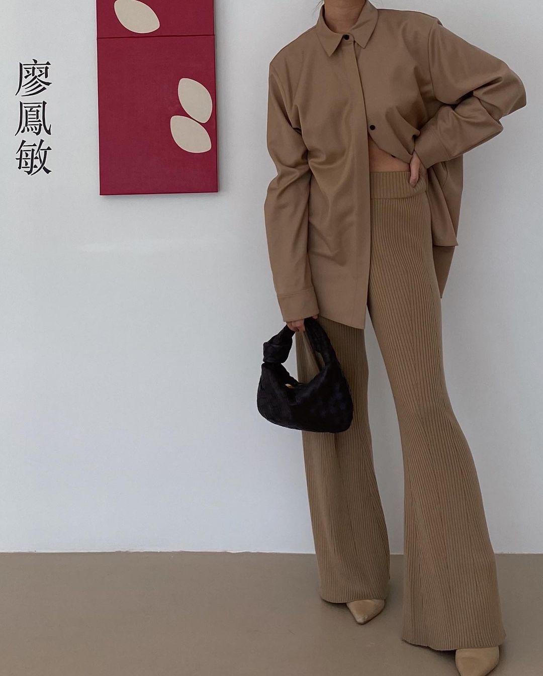 Teardrop Bags: The Spring Handbag Trend That's Everywhere | Who What Wear