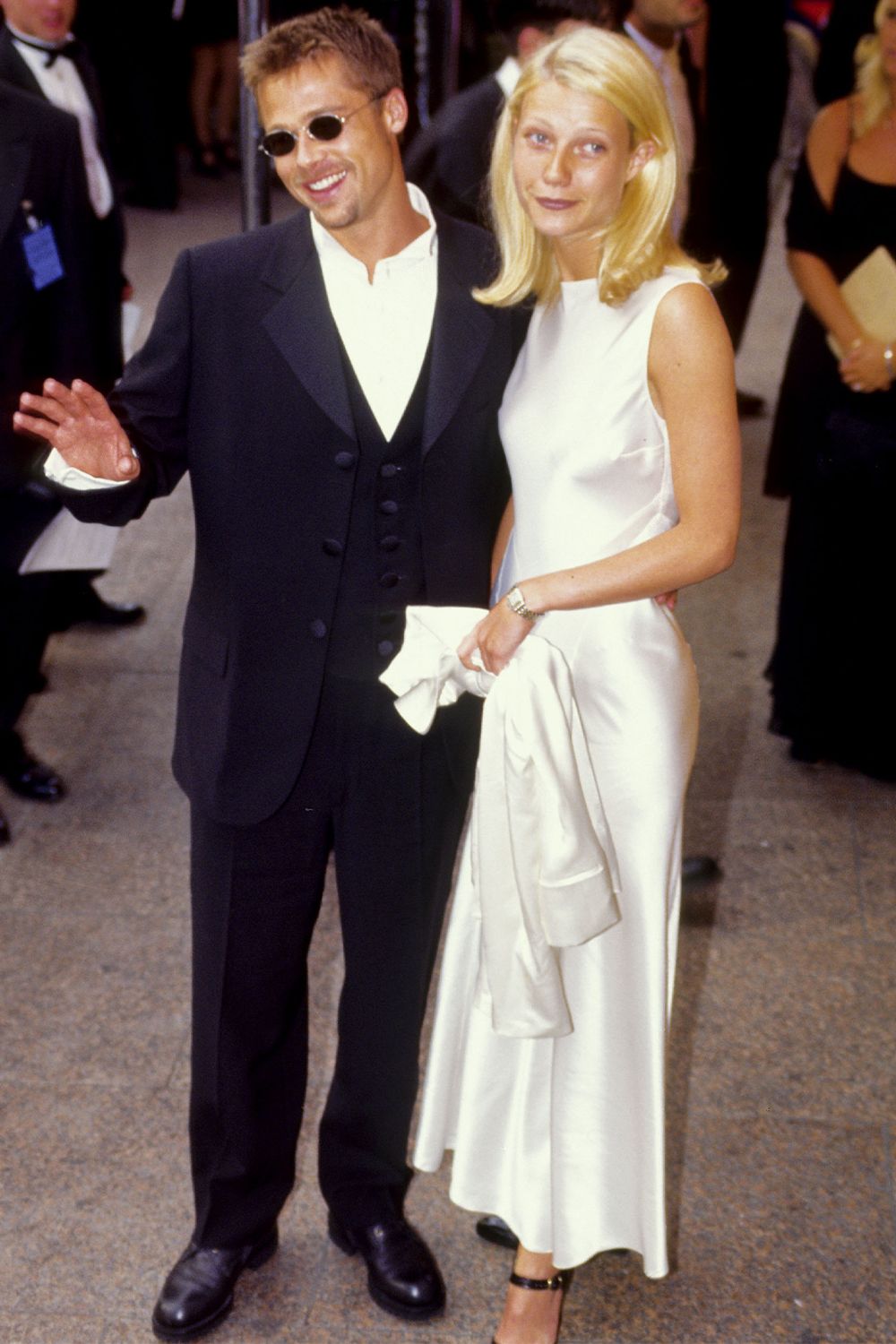 9 Easy '90s Outfits That Still Look So Chic | Who What Wear UK