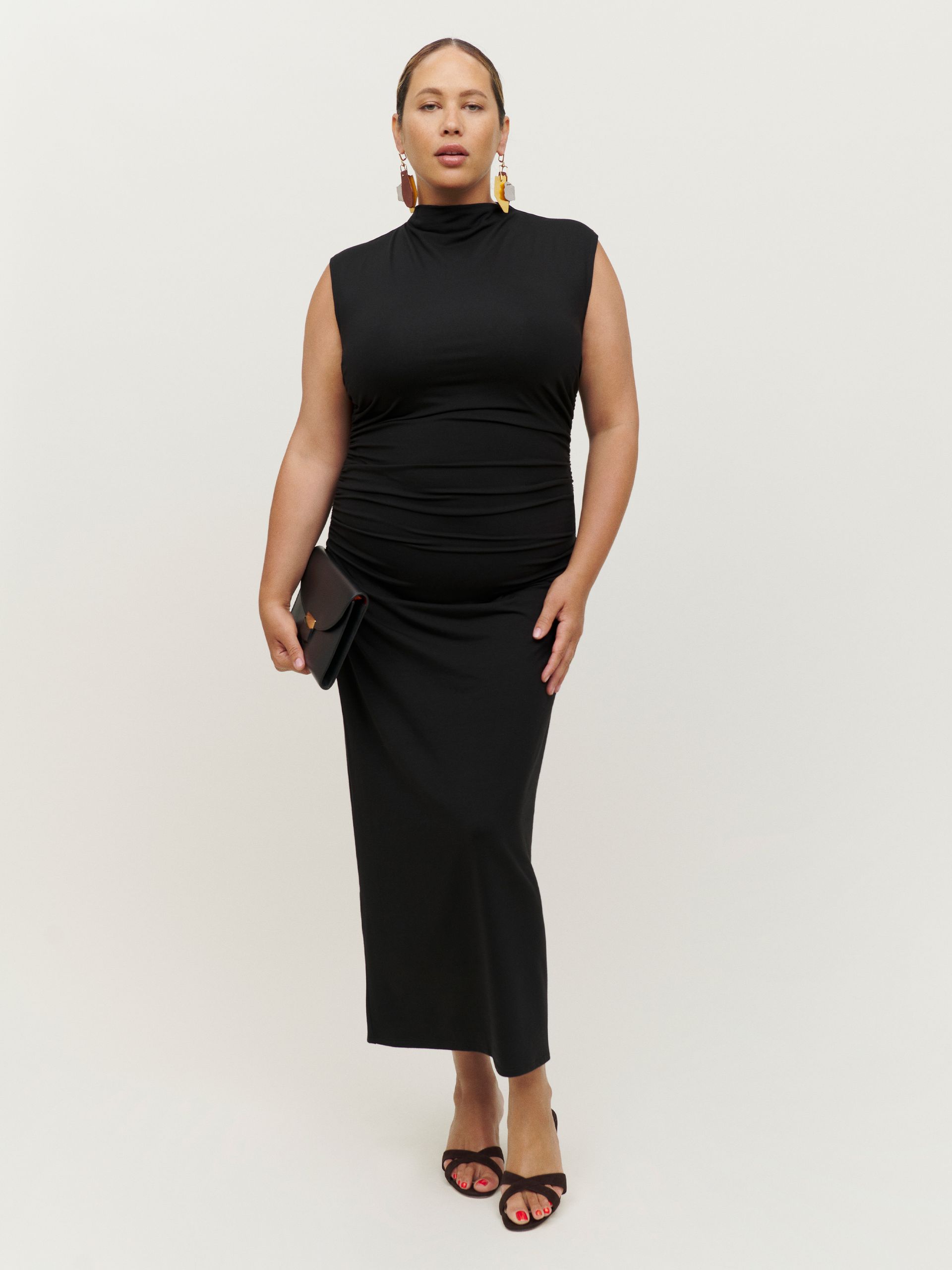 12 British Fashion Essentials That Are Timeless | Who What Wear