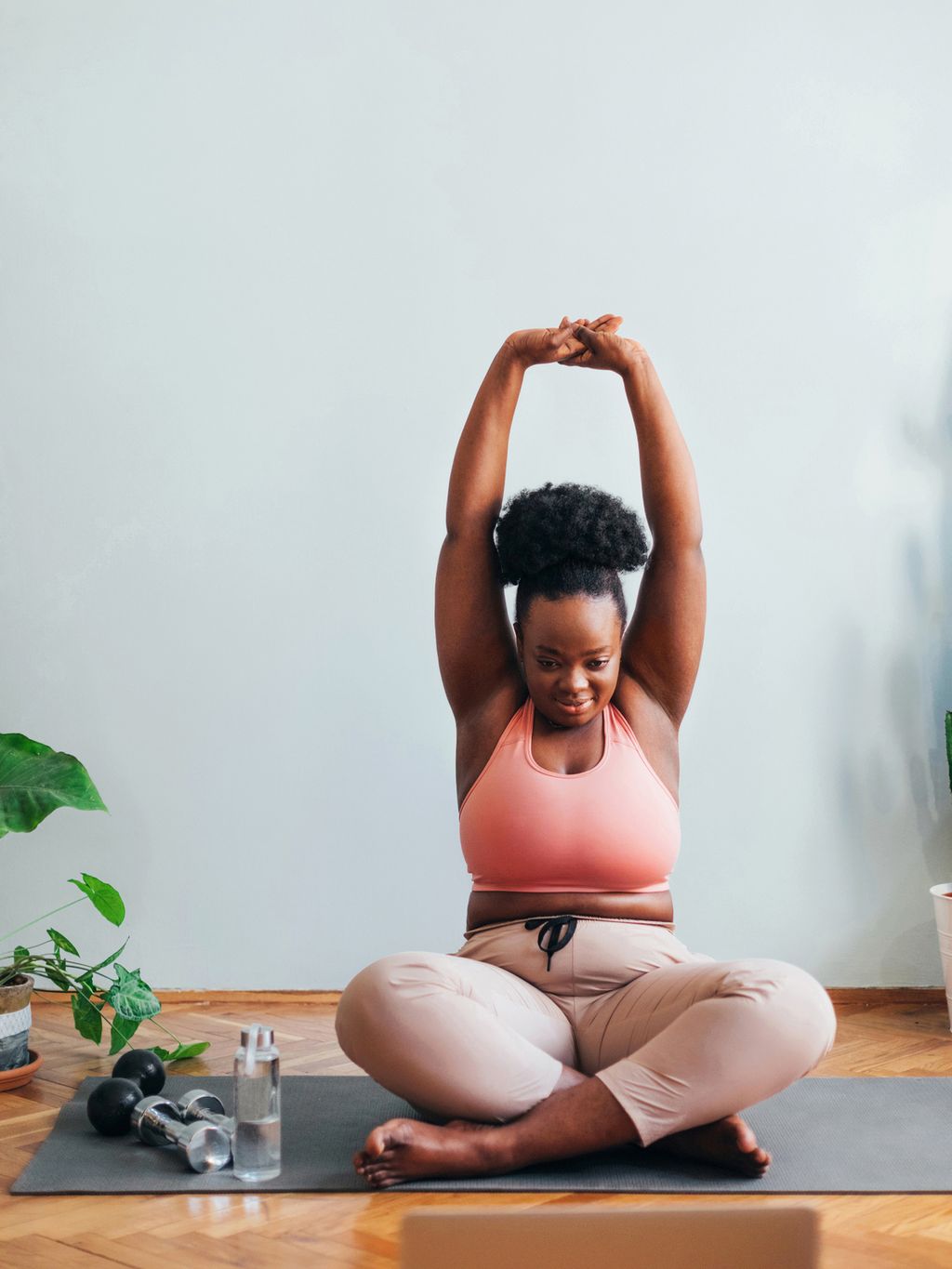 Here's How to Do These 10 HIIT Workouts at Home | Who What Wear