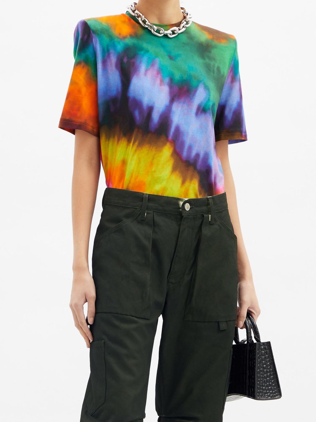 Elbow-Sleeve Tees Are the Cult Piece on Every Fashion Girl | Who What Wear