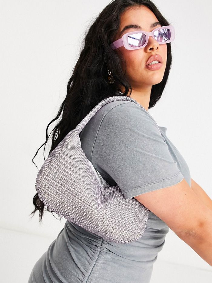 4 Chic Ways to Match Your Outfits With Accessories | Who What Wear