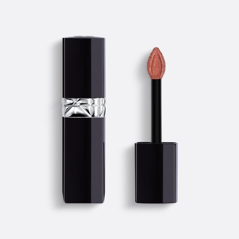 The 17 Best Long-Lasting Lipsticks, According to a MUA | Who What Wear