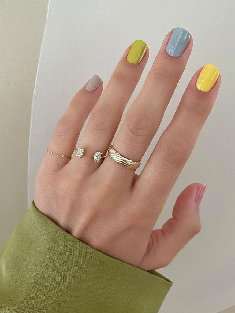 16 Best Yellow Nail Polishes for Your Next Manicure | Who What Wear