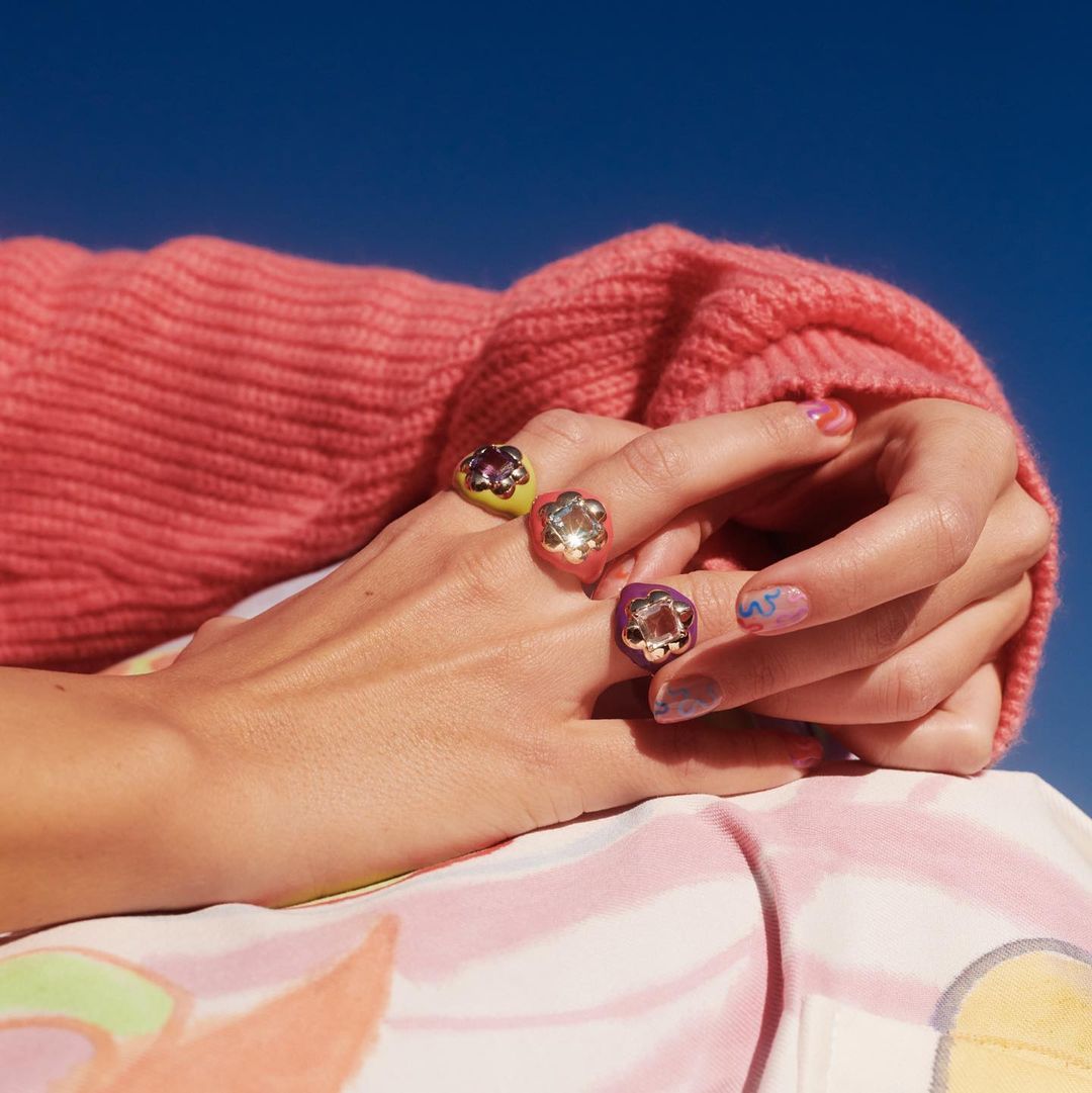 This Is Officially the New "Everyday" Jewelry Look of 2021 | Who What Wear