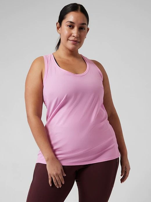 The 17 Best Yoga Tops for Women, Hands Down | Who What Wear