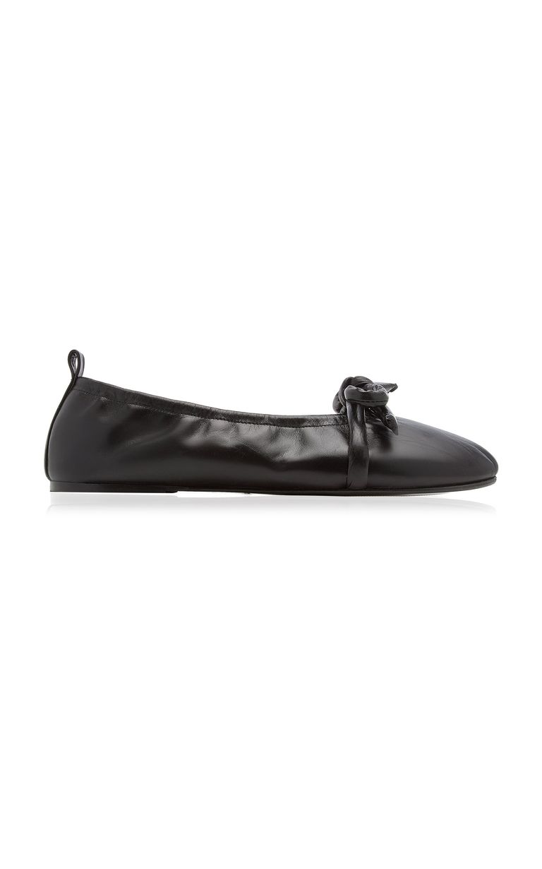 25 Cute Flats That Have Us Reconsidering Our Heels | Who What Wear