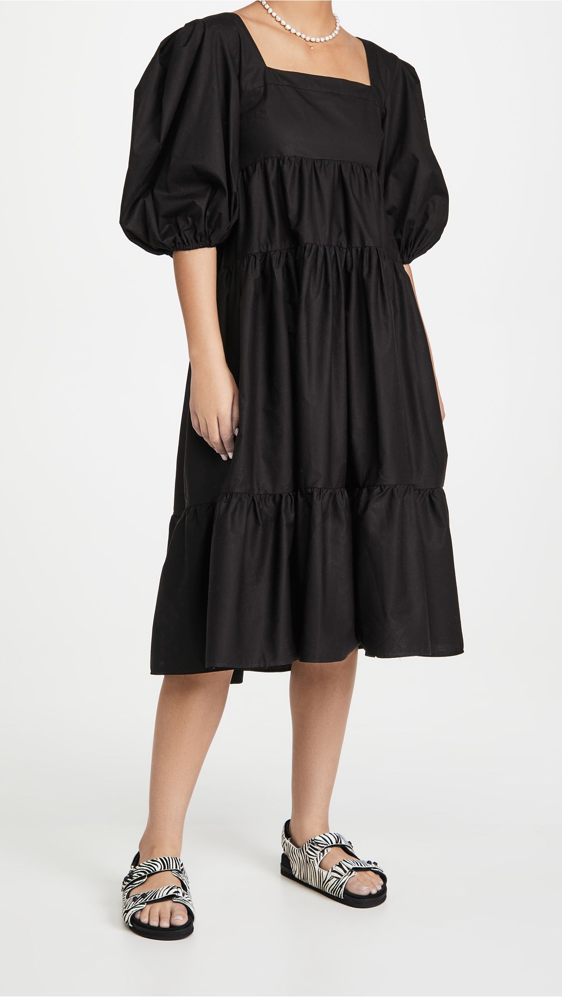 The 25 Prettiest Tiered Dresses and How to Style them | Who What Wear