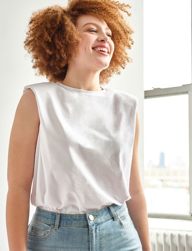 24 Padded-Shoulder T-Shirts Fashion Can't Get Enough Of | Who What Wear