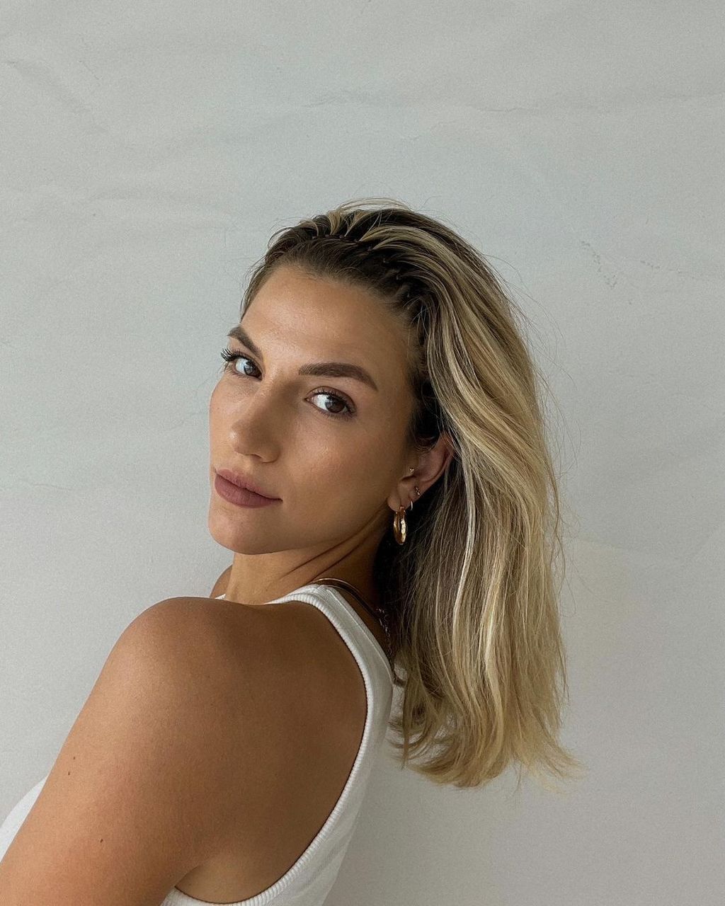 The 13 Best Self-Tanning Drops, According to Editors and Reviewers ...