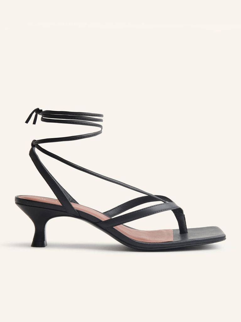 The 29 Chicest Slingback Sandals to Wear in 2021 | Who What Wear