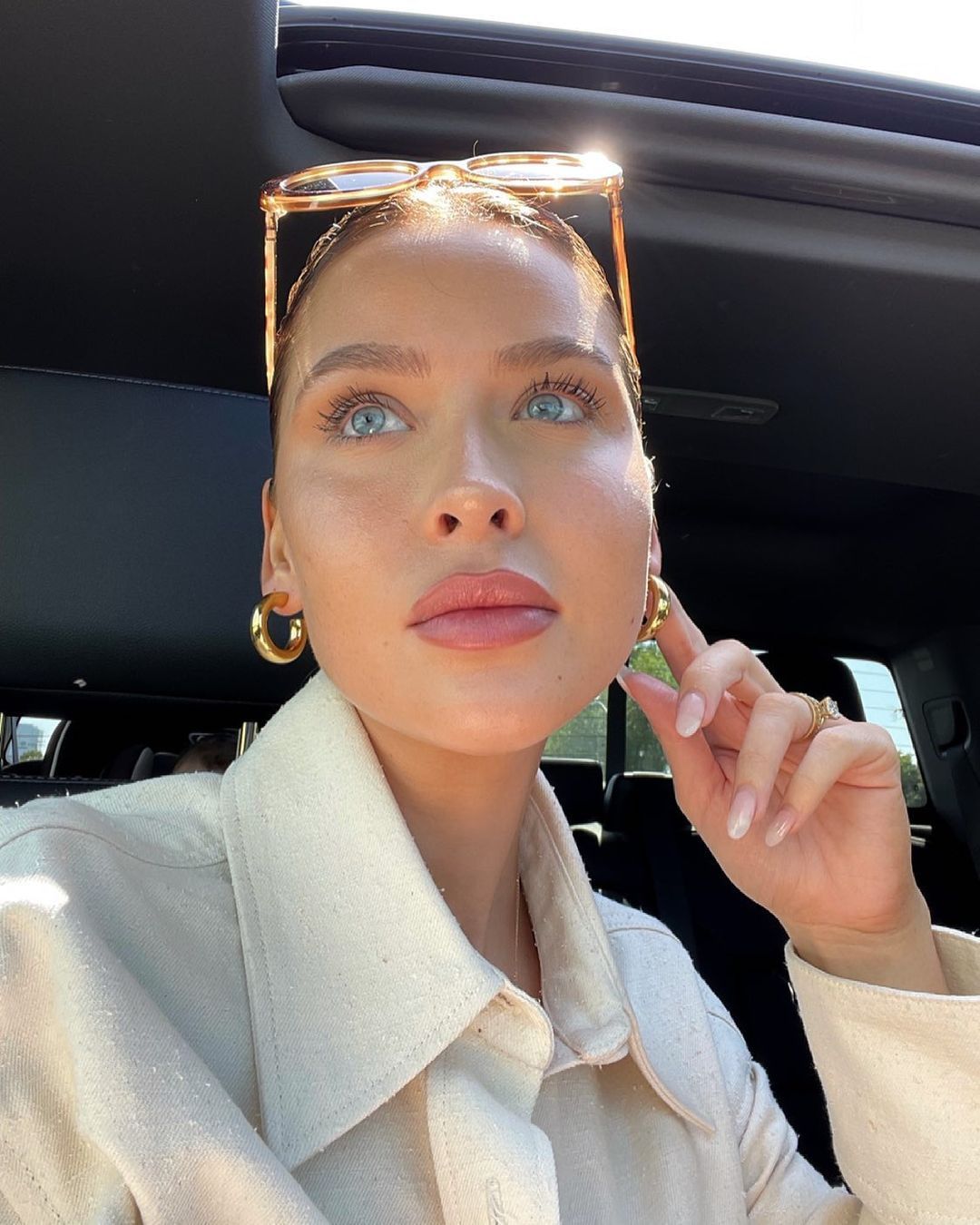 Naomi Genes on Moving From Manchester to Los Angeles | Who What Wear