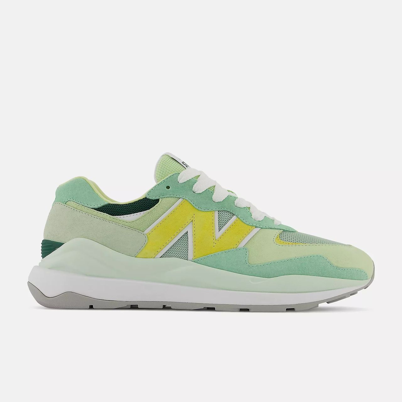 What to Buy From the Latest New Balance x Staud Collection | Who What Wear
