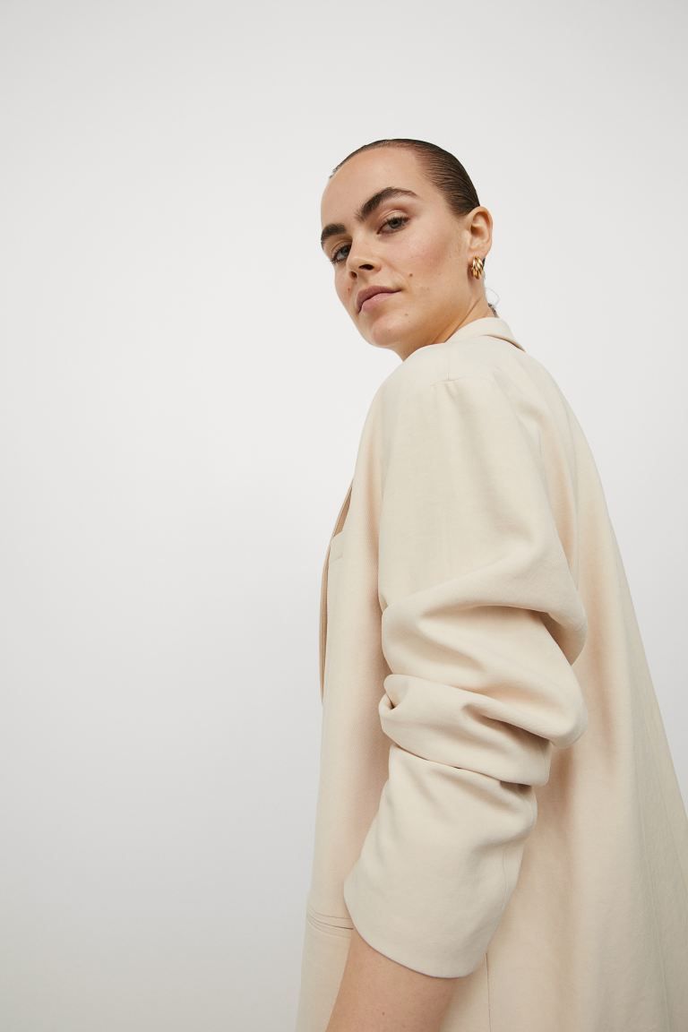 14 Ways to Layer Your Outfits During Summer | Who What Wear