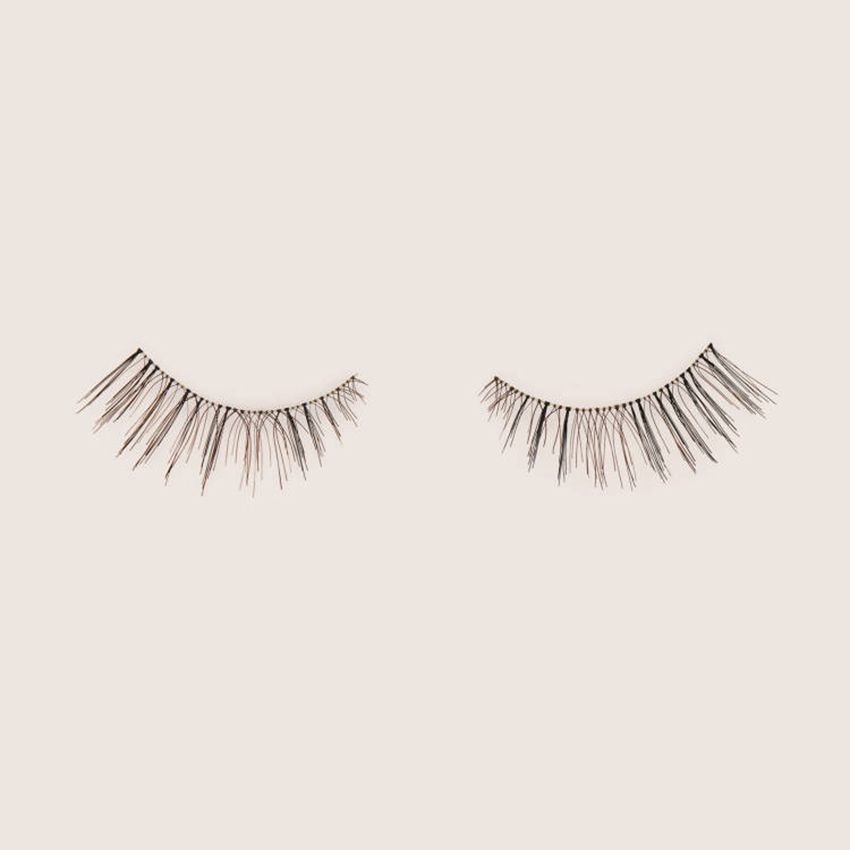 If You Want Natural-Looking False Eyelashes, Try These 10 | Who What Wear
