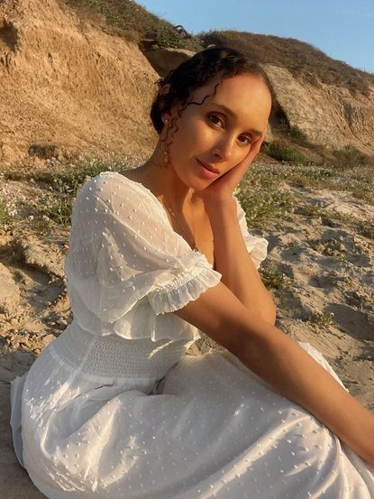 17 Lightweight Body Oils That Will Leave Your Skin So Glowy | Who What Wear