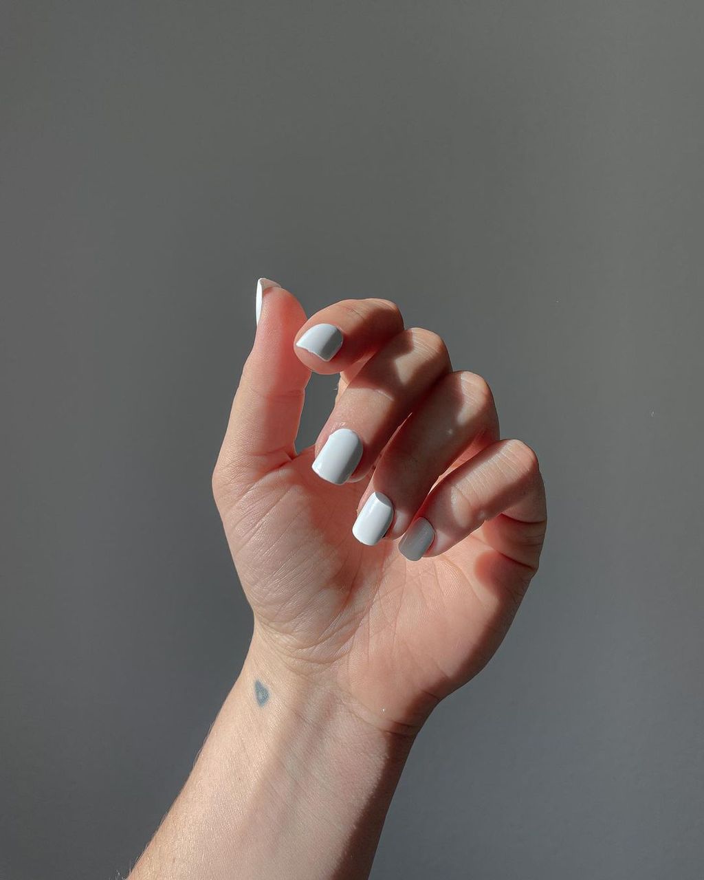 7 Cute Nail Colors We're Seeing Everywhere | Who What Wear