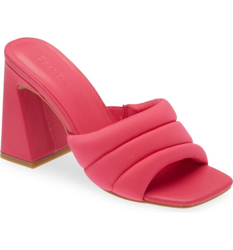 The 29 Best Accessories for Women, According to a Stylist | Who What Wear