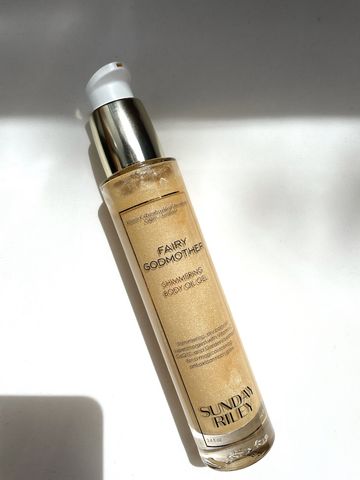 The 15 Best Body Shimmers We're Wearing in 2022 | Who What Wear