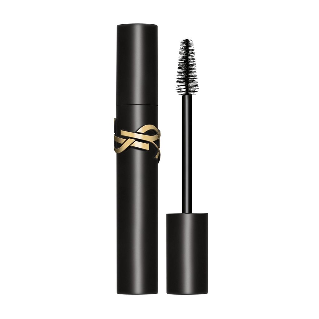 The 17 Best Smudge-Proof Mascaras That Have Staying Power | Who What Wear