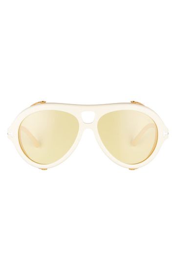 The 24 Best Yellow-Lens Sunglasses in Every Style | Who What Wear