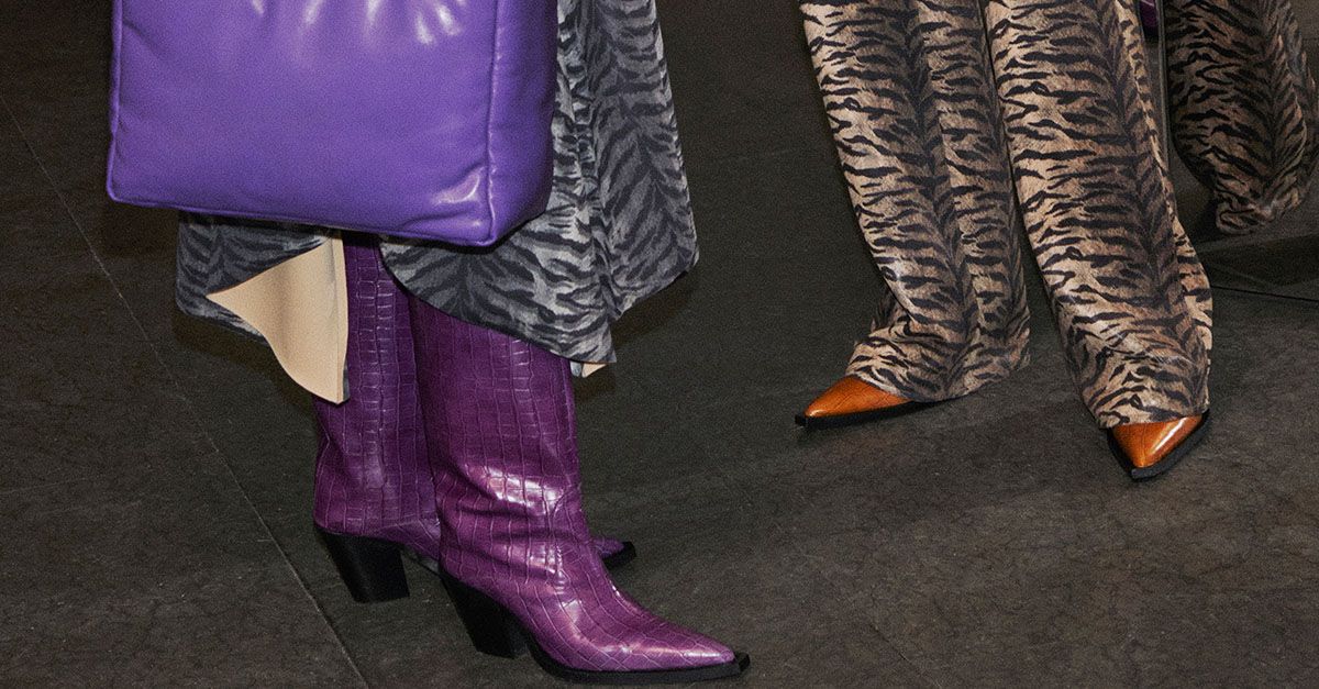 8 Summer-to-Fall Accessory Trends We're Seeing in 2021 | Who What Wear