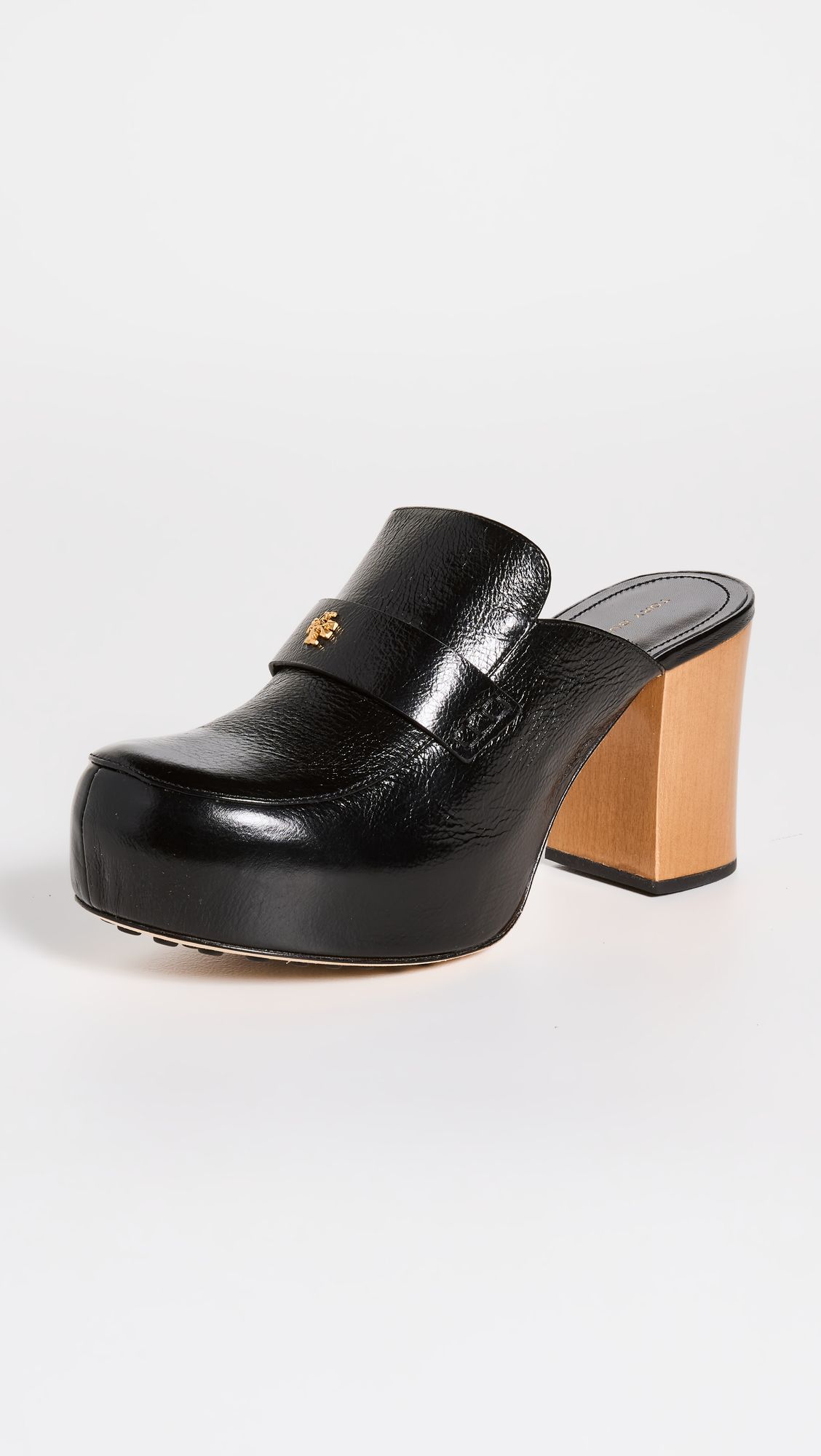 The 30 Best Clogs to Shop This Season | Who What Wear