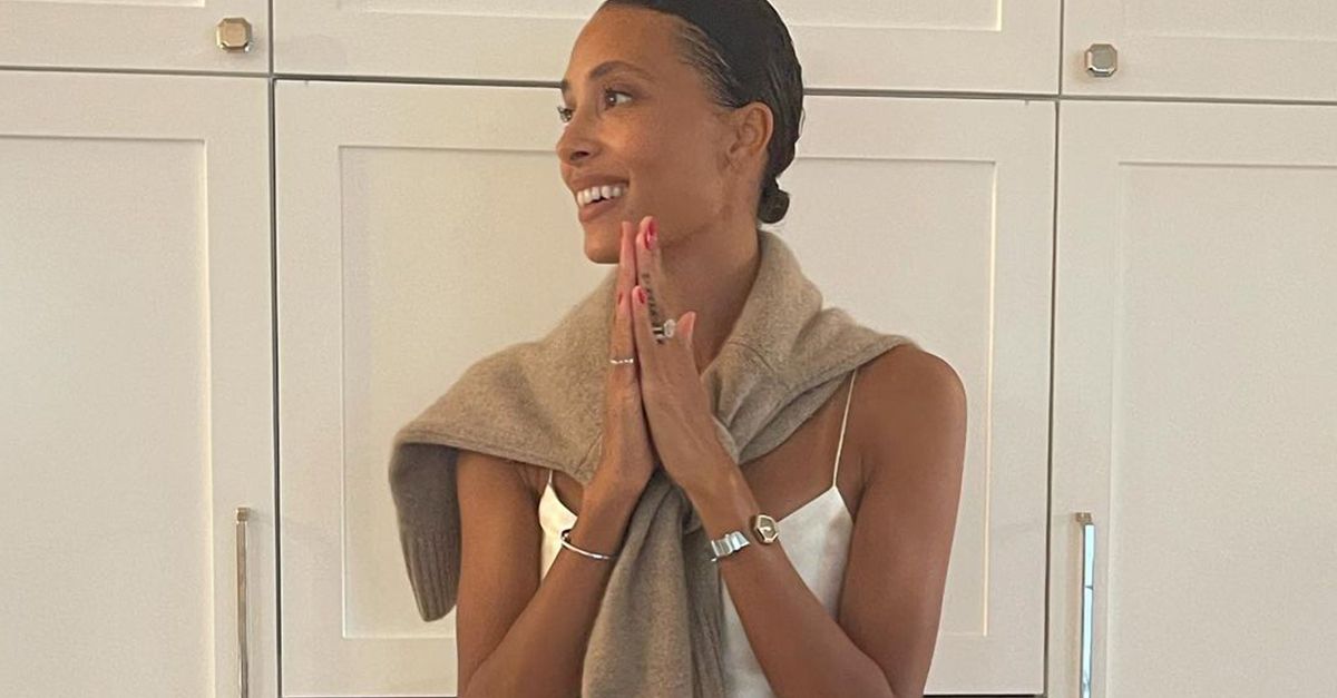 The 5 Best Versatile Basics That Are True Wardrobe Staples | Who What Wear