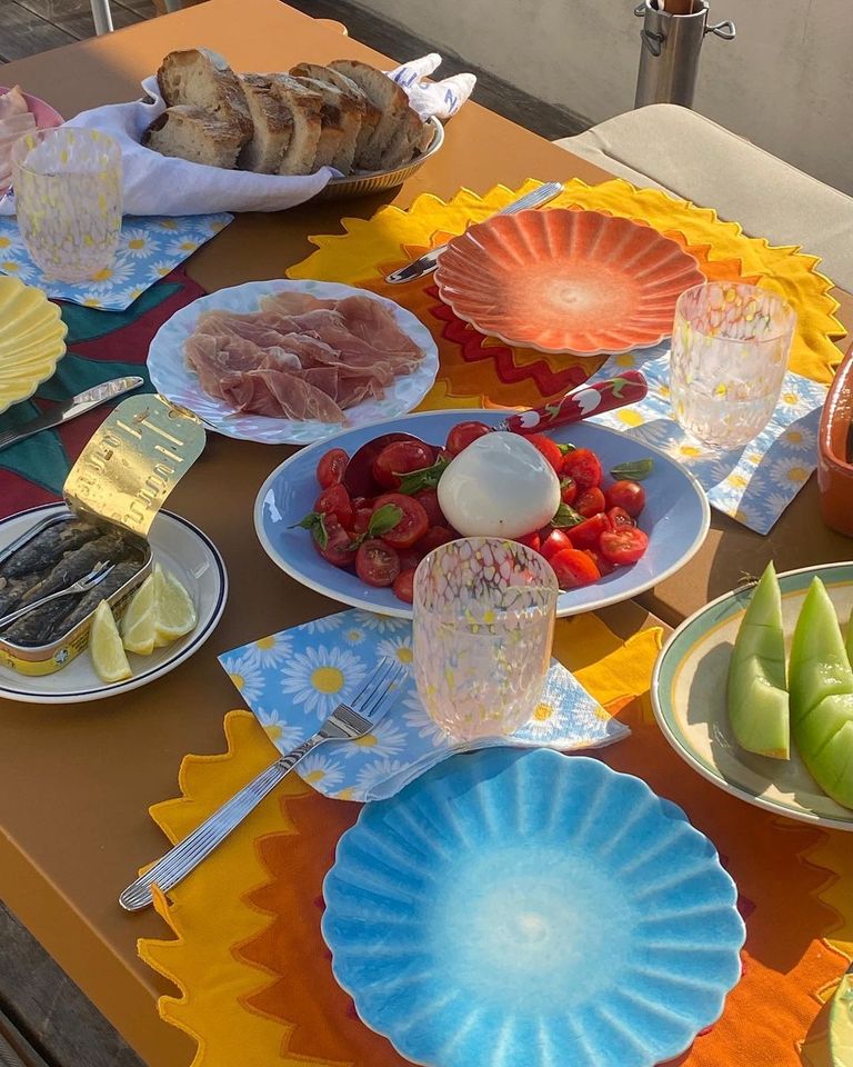 How to Throw a Stylish Garden Party | Who What Wear