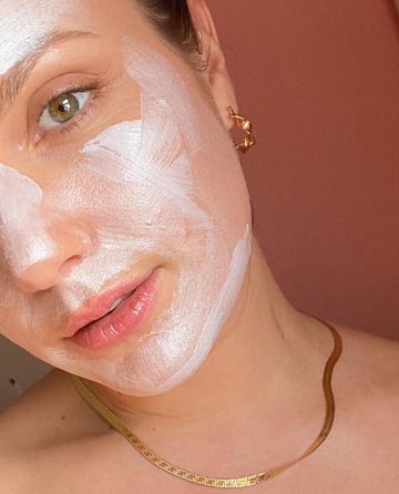 The 10 Best Acne-Fighting Skincare Ingredients | Who What Wear