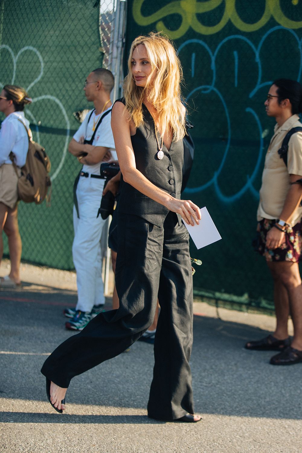 5 Street Style Trends That Will Pop Off at Fashion Month | Who What Wear