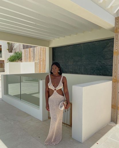 6 Fall Vacation Outfits to Wear in 2021 | Who What Wear